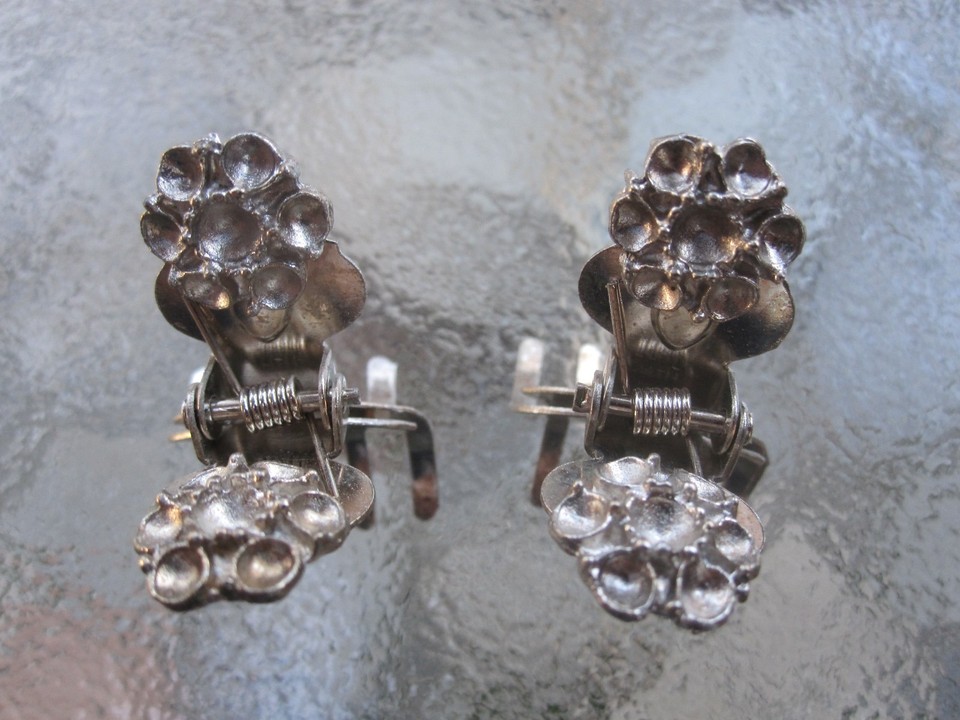 Vintage 2 Ea Mini Flower Claw Clips Silver Colored Metal -10 Tooth Made ...