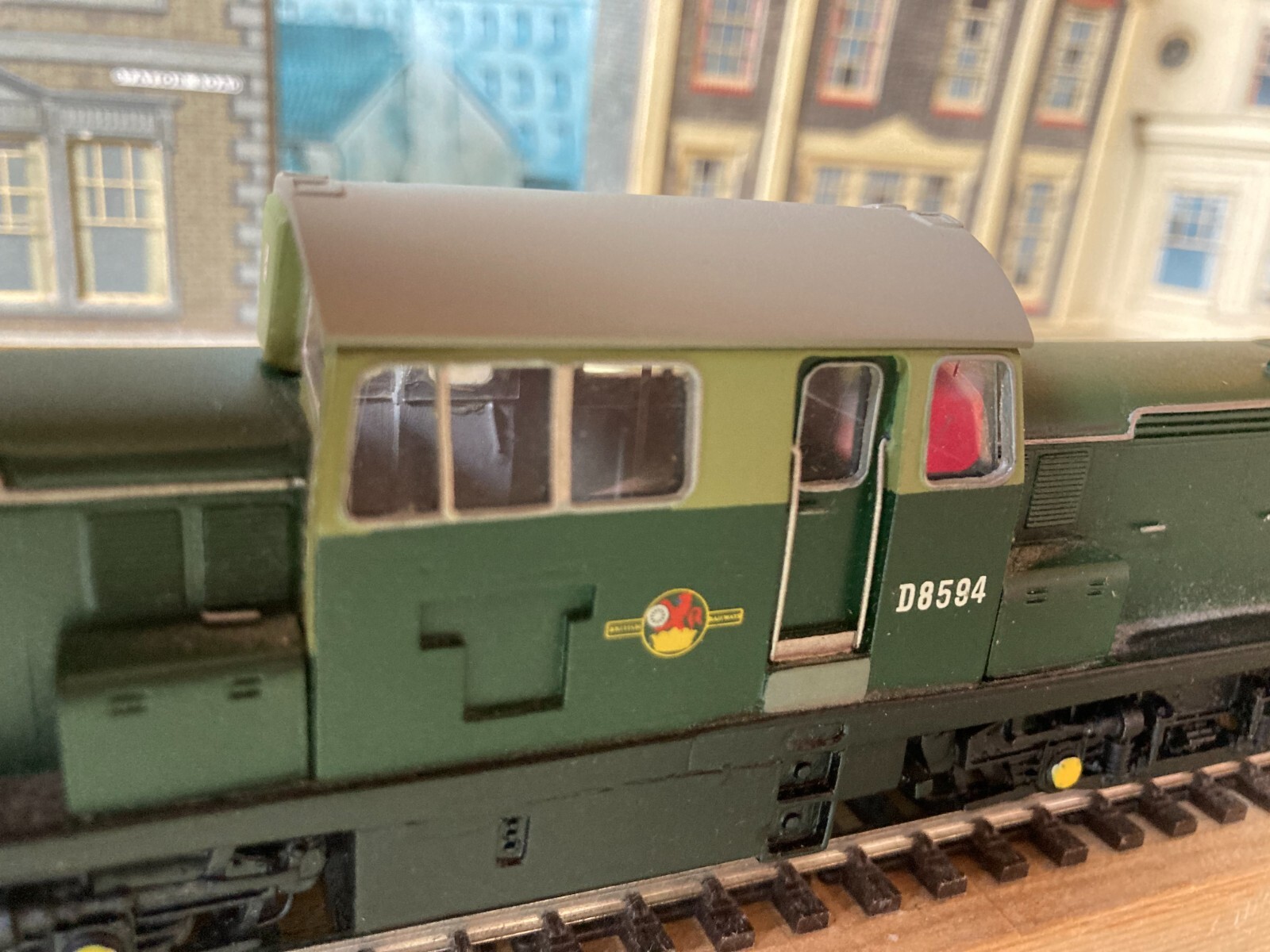 OO Gauge Bo-Bo Class 17 'Clayton Diesel Loco, die-cast, 8 wheel drive ...