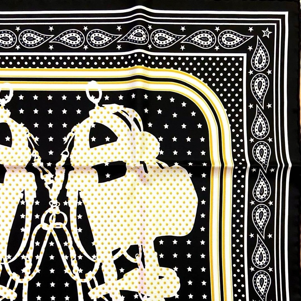 Hermès Carré 55 Scarf Brides de Gala Bandana and Star Pattern Gold ...