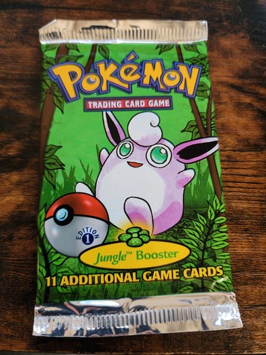 Wizards of the Coast First Edition Pokemon Jungle Booster Pack HEAVY 21 ...