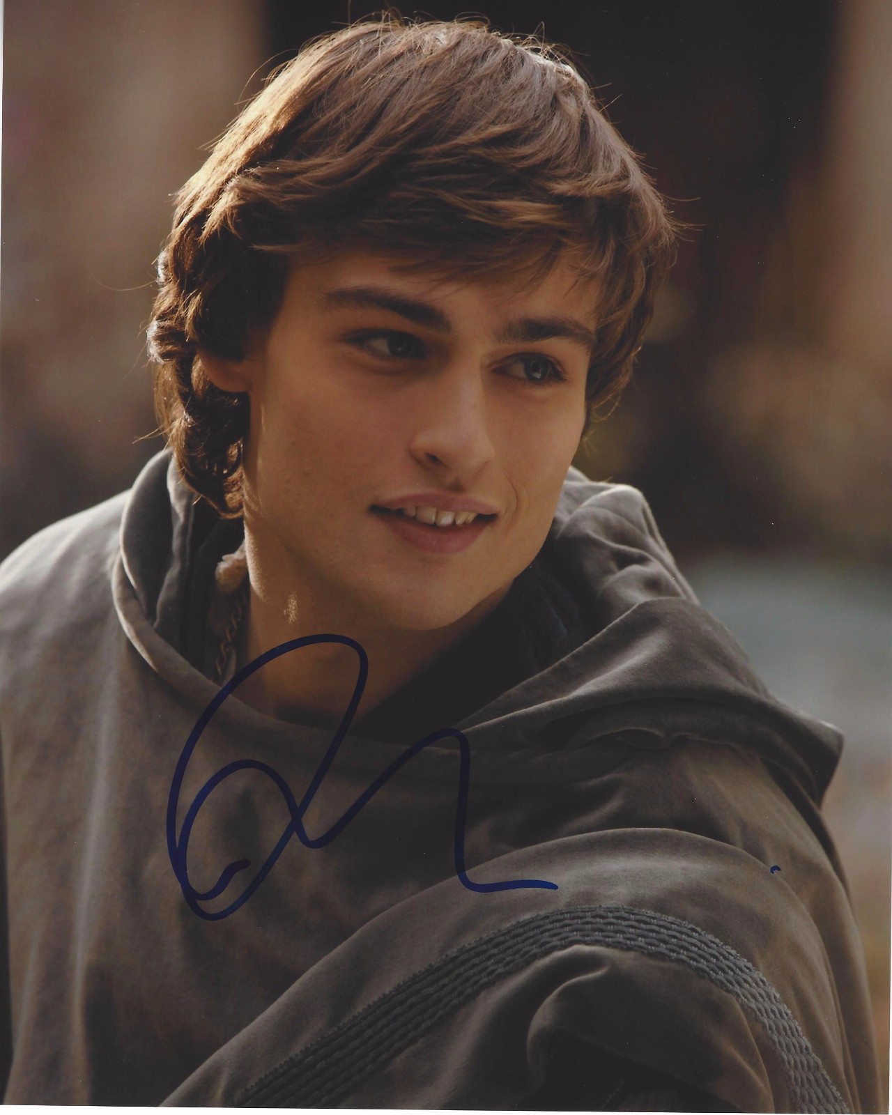 Douglas Booth Lol