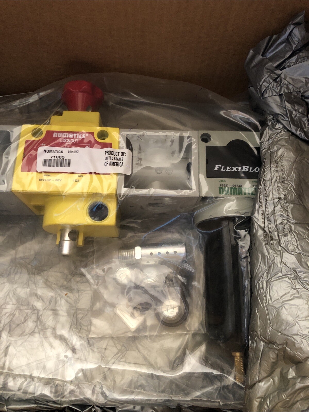 NUMATICS 71005,F32B-06AM,MVL32-06Y,F32D06AM FLEXIBLOCK LOCKOUT VALVE ...
