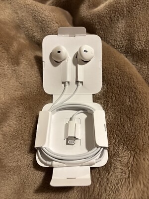 Apple A1748 EarPods Headphones - White | eBay