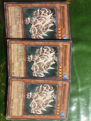Hydrogeddon x3 Playset SD09-EN010 Common - 1st Edition Moderately ...