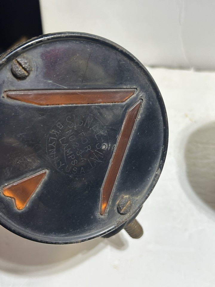 Vintage Signal-Stat 704 Double-Sided Arrow Turn Signals Hot Rat Rod 40 ...