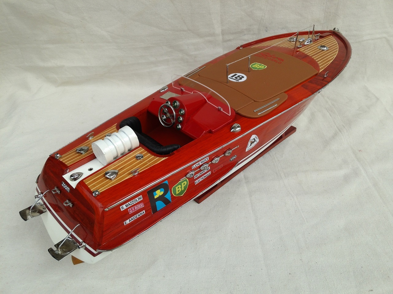 Riva Special Aquarama Zoom 28" Italian Speed Boat Model Boat Riva ...