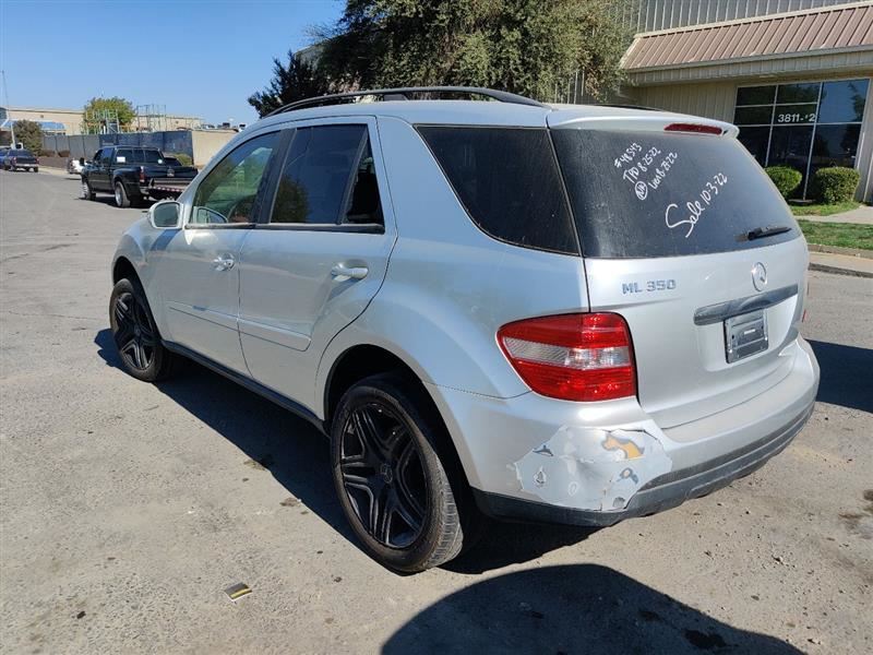 Passenger Front Lower Control Arm 1643301807 Fits 06-11 Mercedes Benz ...