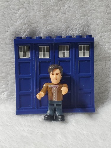 Dr Who Cobi Miniture Figure And 2 Call Box Doors | eBay