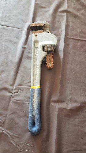 BrassCraft T390 14" Aluminum Pipe Wrench - Plumbing Tool - Heavy Duty ...