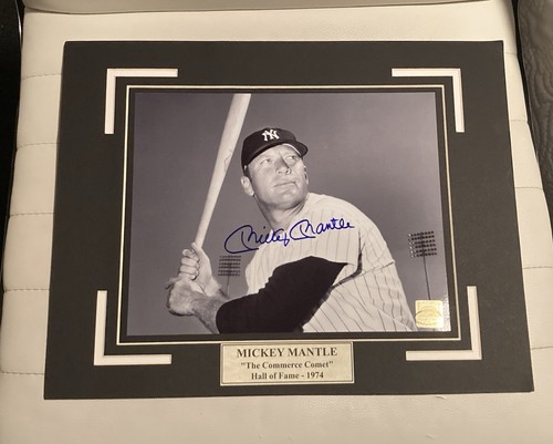 Mickey Mantle Autographed Signed 8x10 Photo In A 11x14 Matt. HOF. W/COA ...
