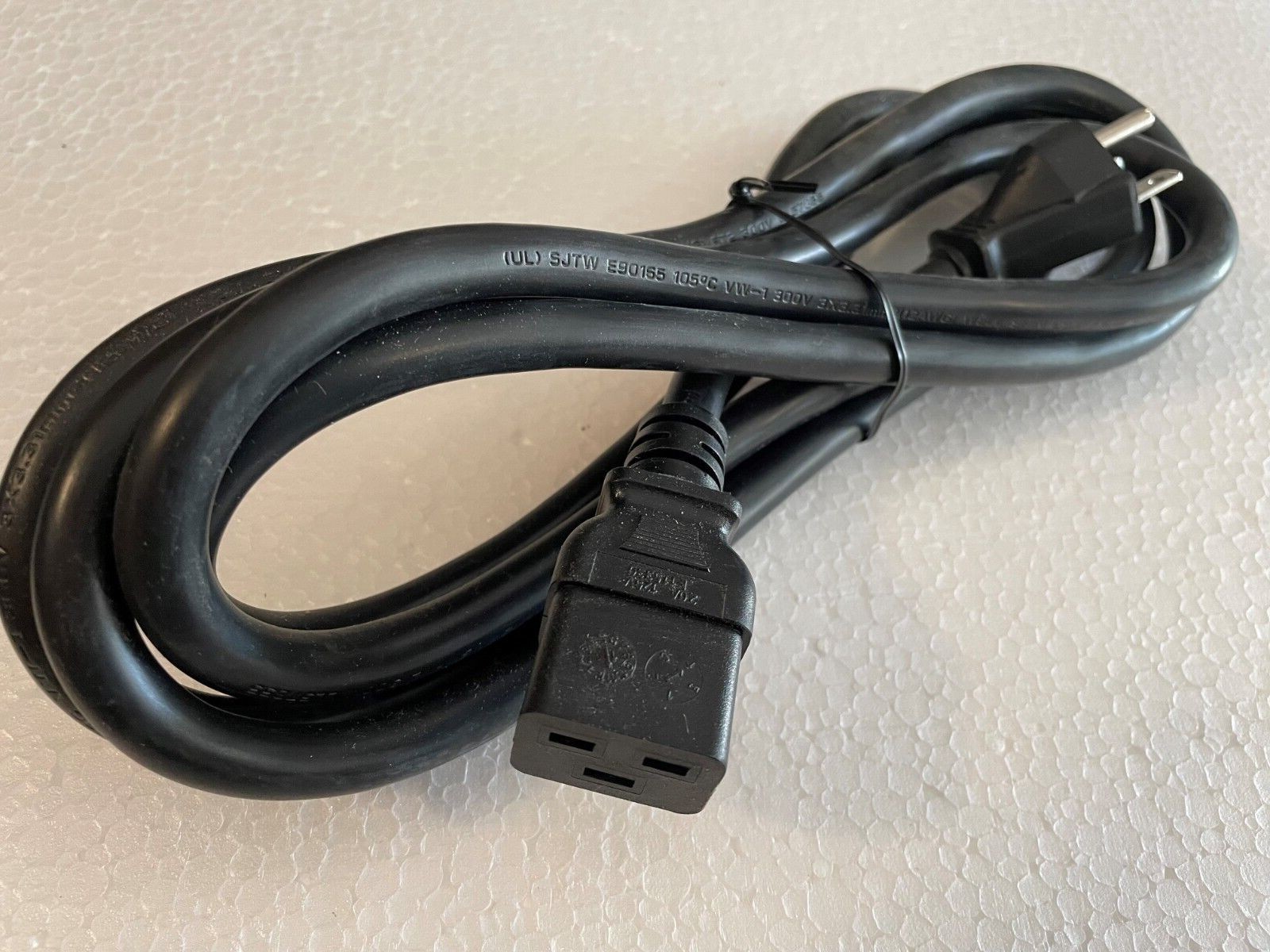 Cisco CAB-7513AC Catalyst 6500 NEMA 5-20P 110VAC 20A NA Power Cord, 8 ...