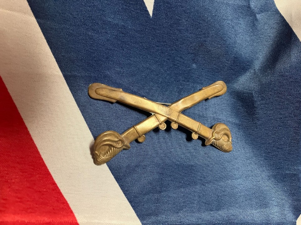 US Cavalry Crossed Sabers (Swords) hat pin insignia, Civil War original ...