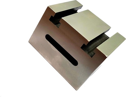 Caste Iron Box Type T Slot Angle Plate (4" x 3-3/8" x 2-3/4" (100 x 85 ...