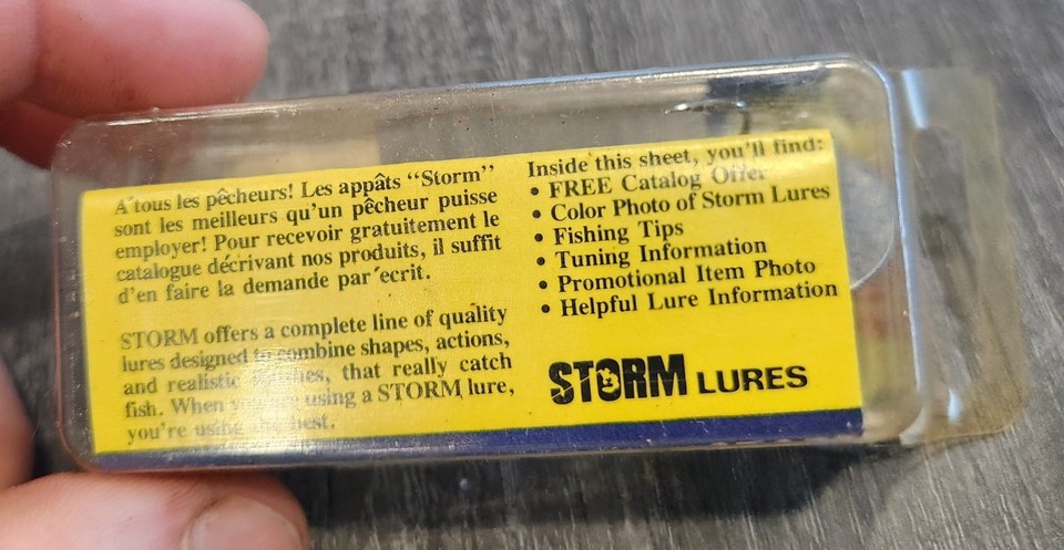 20 Vintage Hot N Tot Fishing Lures & Wiggle Wart Storm Fishing Lures ...