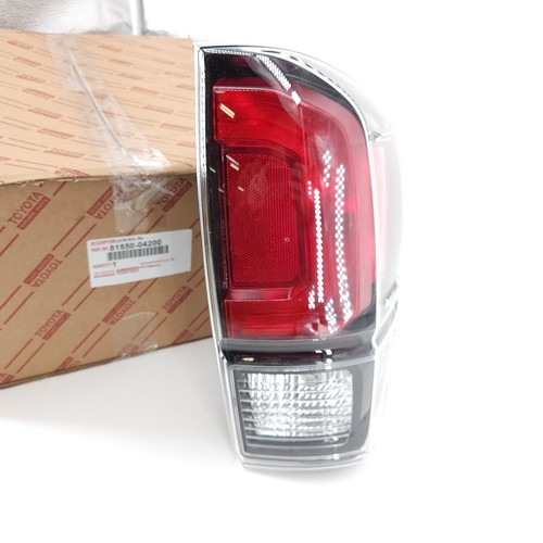 Genuine OEM Toyota 81550-04200 Passenger RH Tail Lamp Taillight 2016 ...
