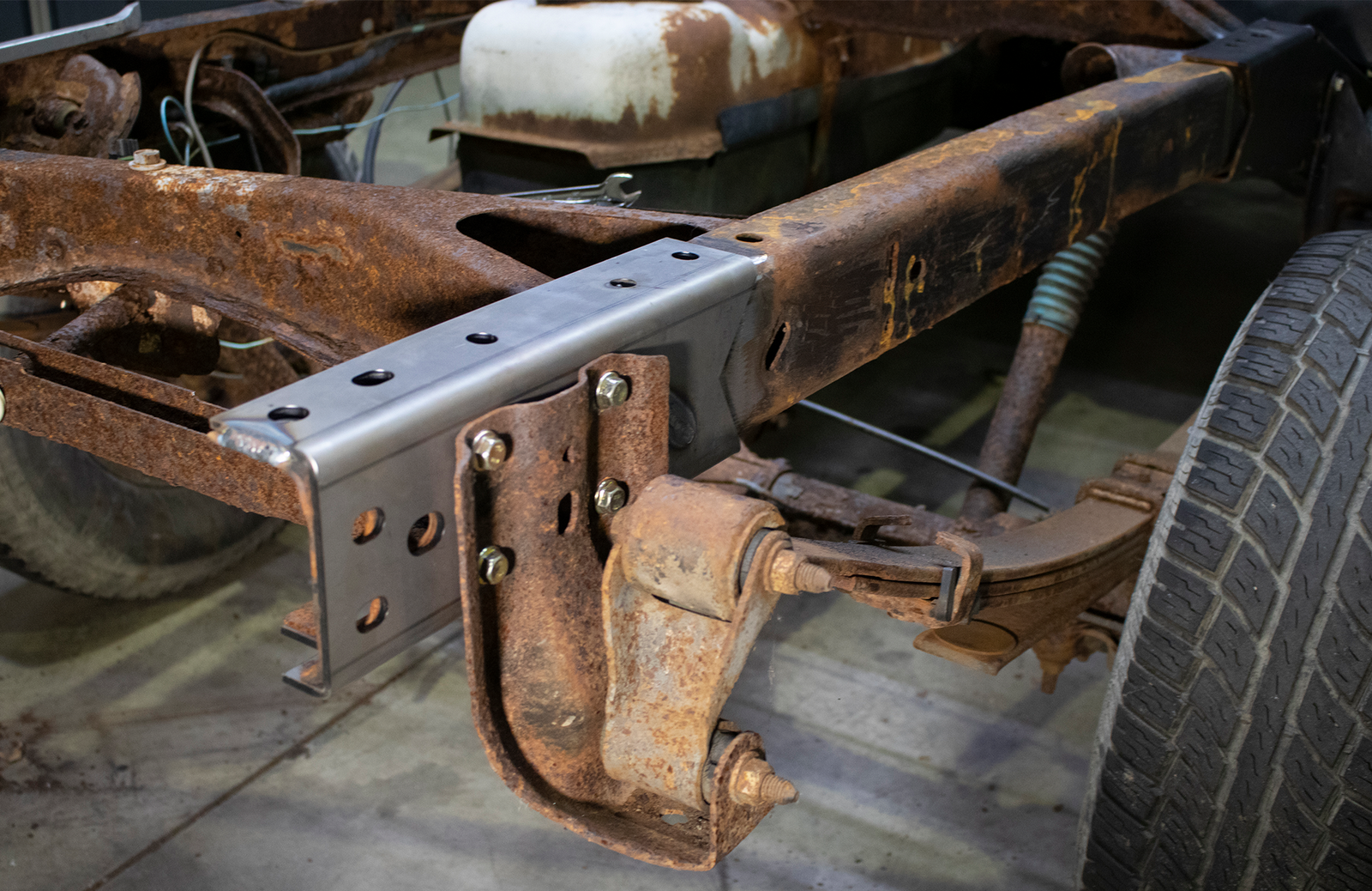 1988-1998 Chevy GMC C/K1500 8' Bed Rear Right Frame Section | Rust ...
