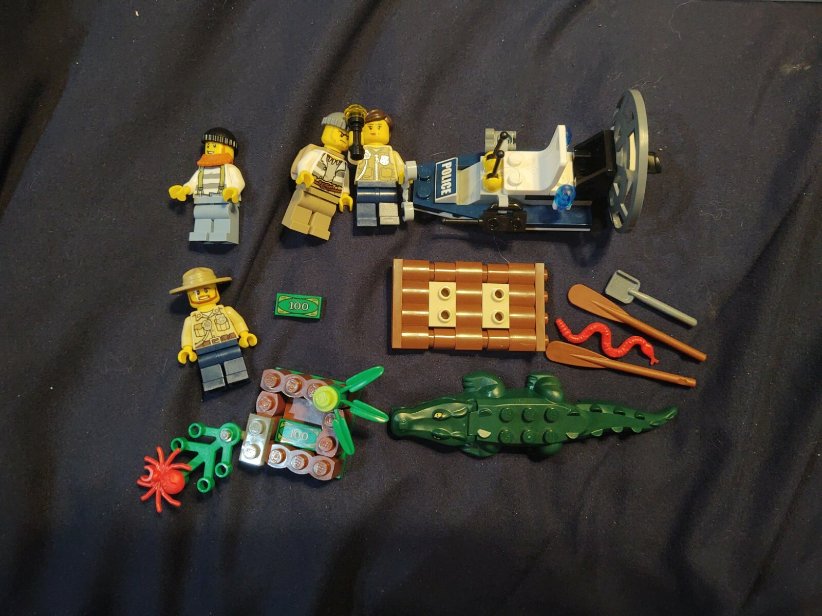 Lego Swamp Police Starter Set 60066 Gator Snake Boat Spider Retired ...