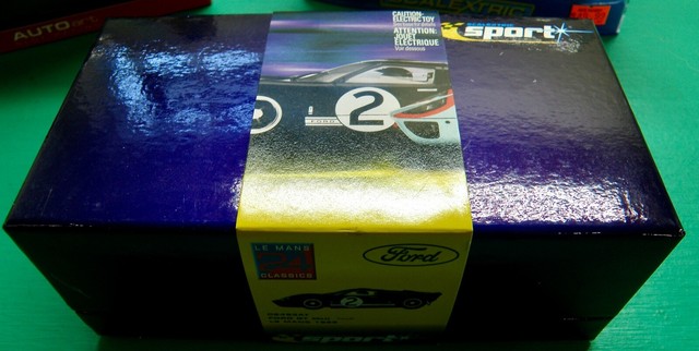 Scalextric C2463A Ford GT Mk11 1966 Le Mans 1/32 Slot Car in Display ...