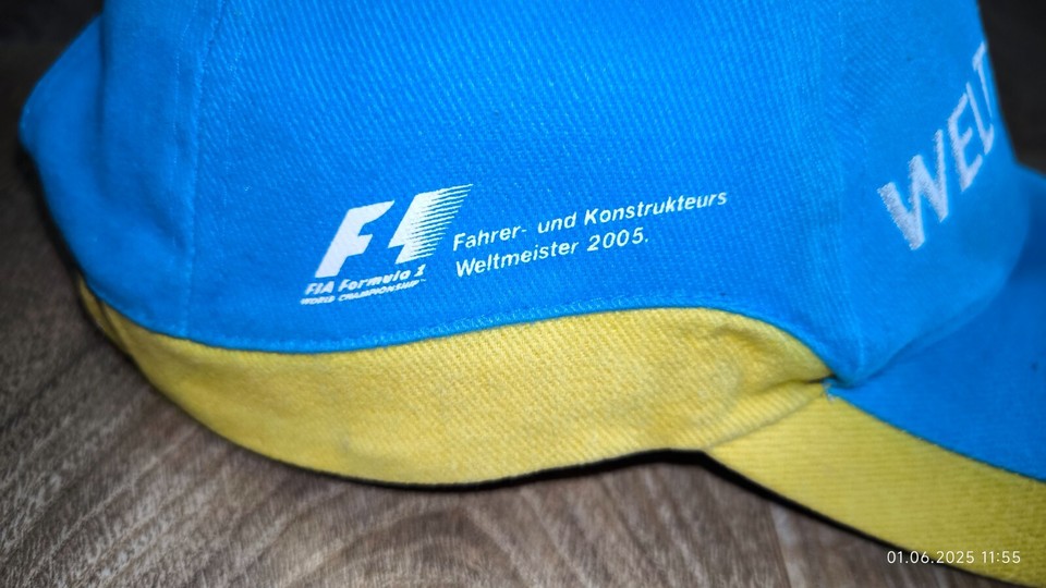 Vintage Renault Cap Weltmeister 2005 F1 Racing Team Blue Formula One ...