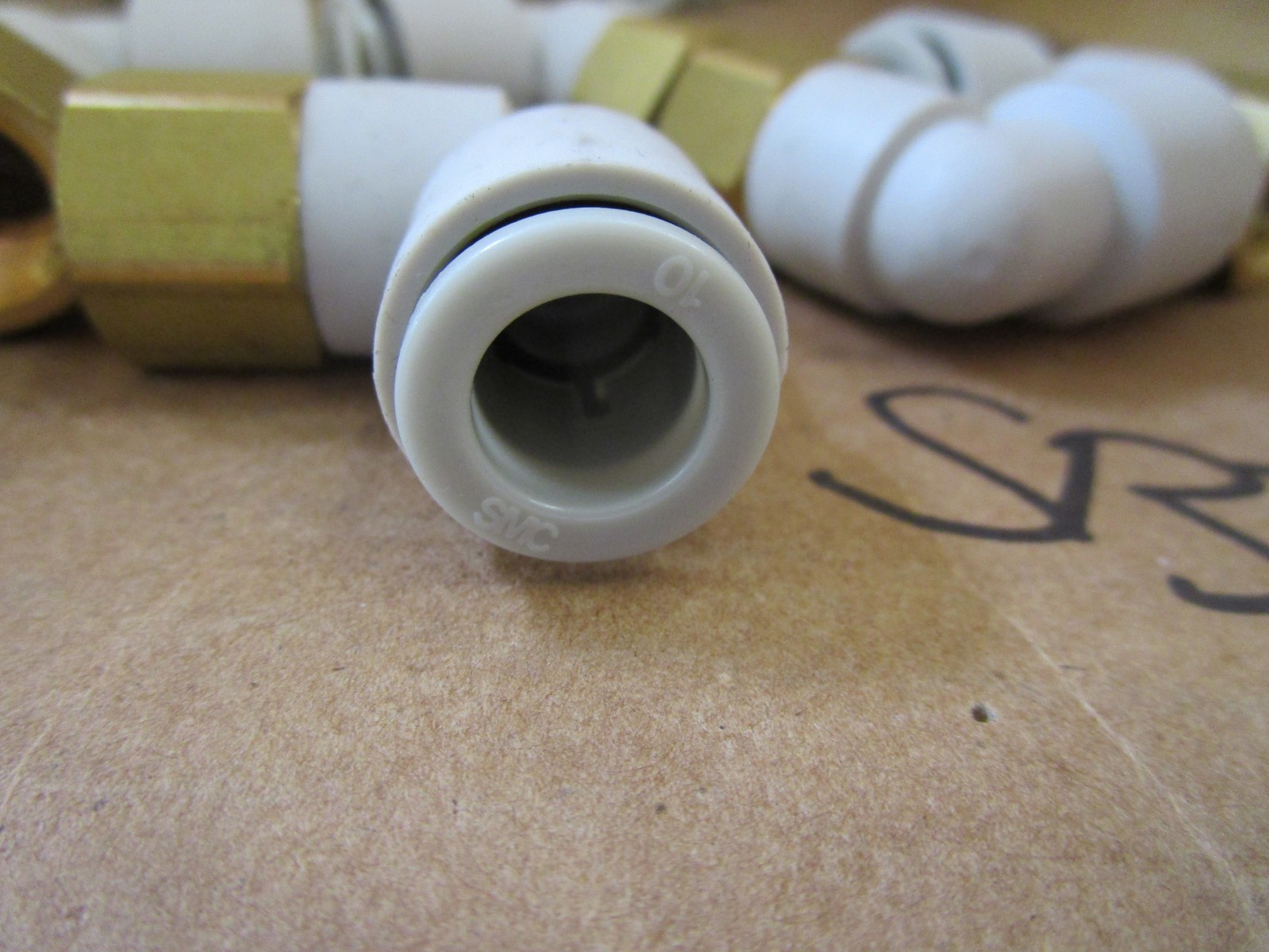 SMC Female Elbow KQ2LF10-02 10mm Pushlok Tube 1/4" NPT Lot of 5 New | eBay