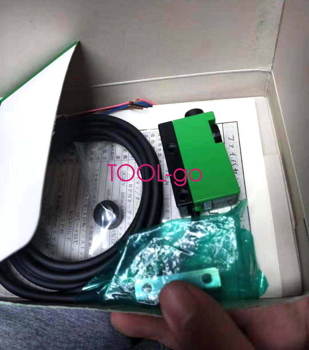 1PC TAKEX F5RN-PNP optical fiber amplifier. | eBay