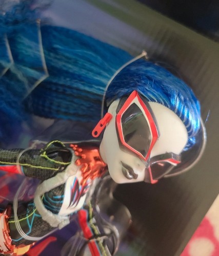 2024 SDCC COMIC CON EXCLUSIVE Monster High Deadfast Ghoulia Yelps Doll ...