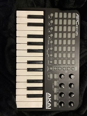 Akai Professional APC Key 25 Live Controller Mini Key Keyboard AS IS ...