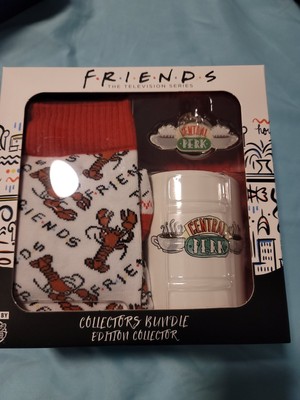 FRIENDS Collectors Bundle Coffee Mug and Socks Plus Keychain Gift Set ...