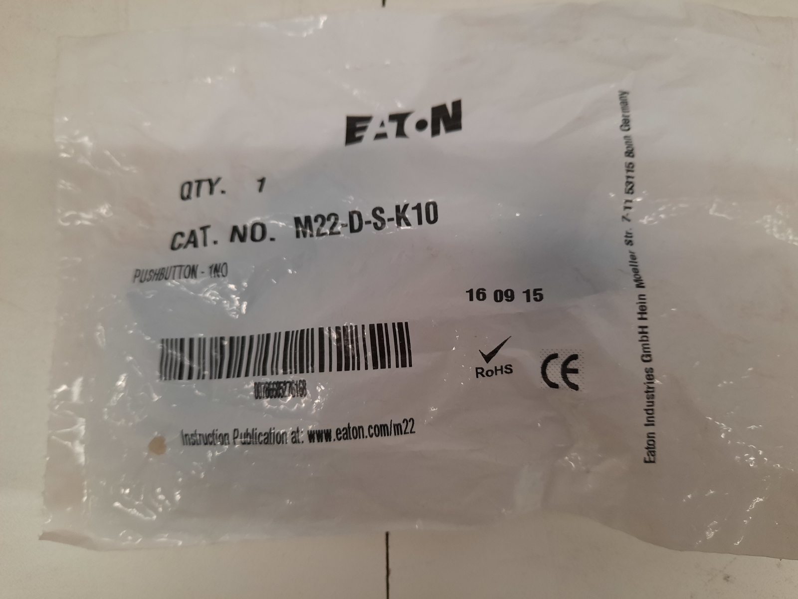 Eaton NSB M22-D-S-K10 Pushbuttons Non-Illuminated 1NO Black EA NEMA 3 ...