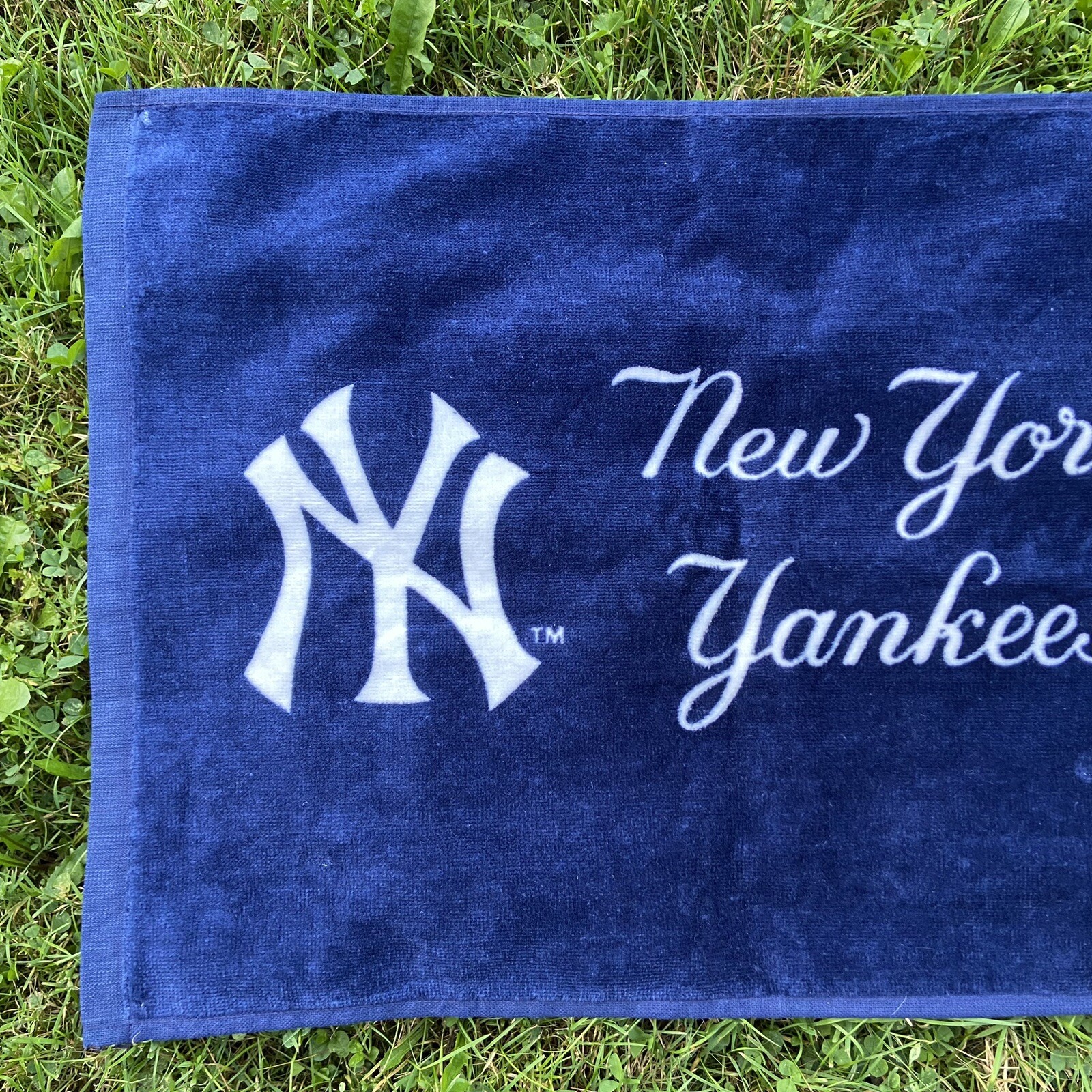 Supreme x 47' Brand New York Yankees MLB Box Logo Ha… - Gem