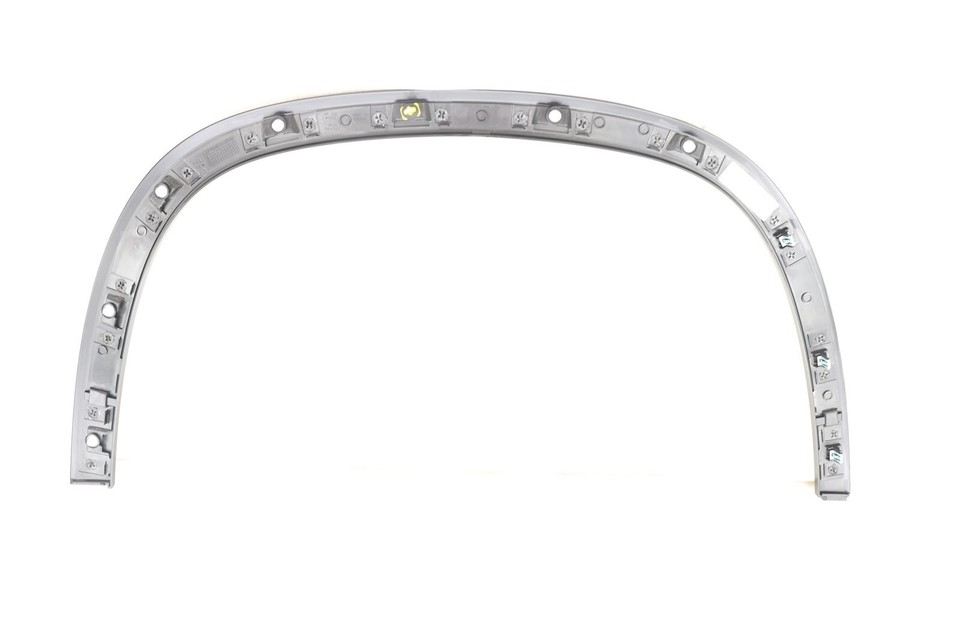 NEW OEM GM Front Left Fender Wheel Arch Molding 84323468 Traverse 2019 ...