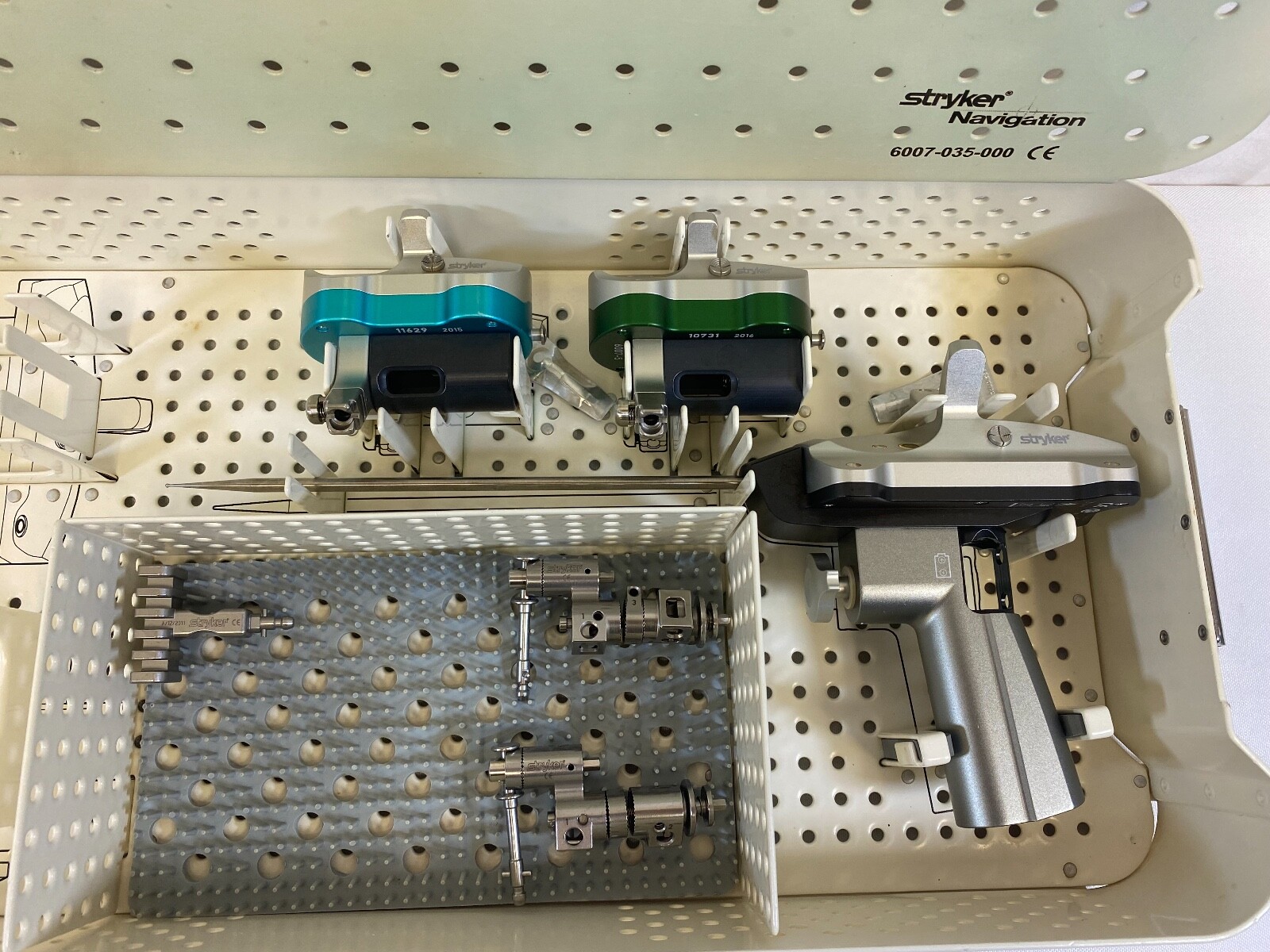 Stryker 6007-035-000 Navigation System Smart Hip Instruments Tray for ...