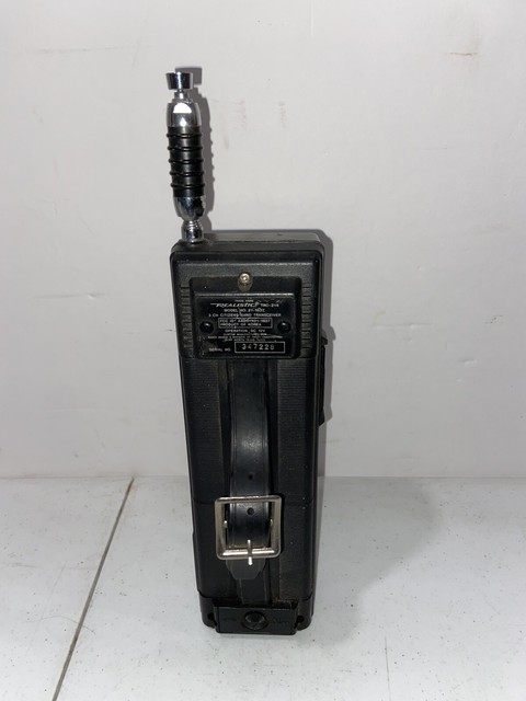 Realistic TRC-214 Handheld CB Radio Walkie Talkie for sale online | eBay