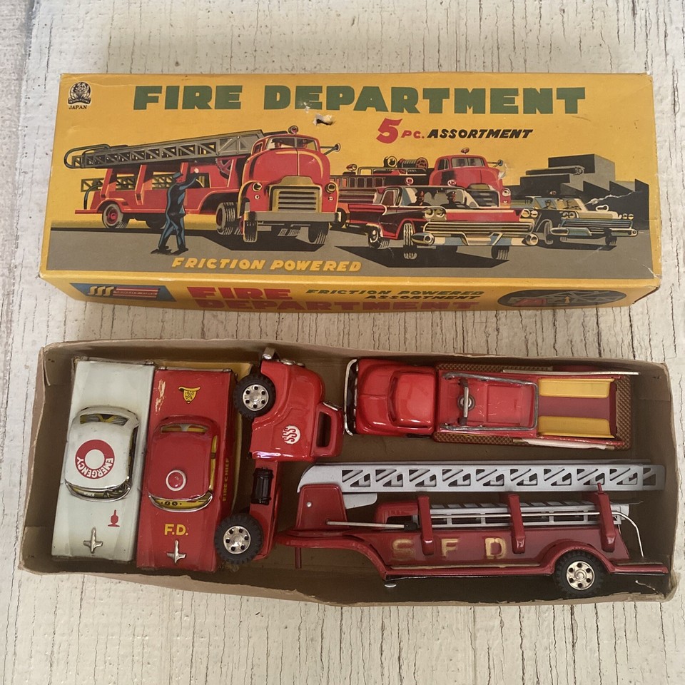 Vintage 1950's SSS Quality toys Fire Department 5pc Assortment A-2037 w ...