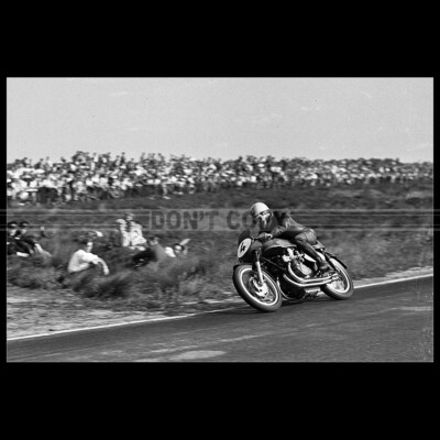 Photo M.001145 GEOFF DUKE 500 GILERA DUTCH TT GRAND PRIX 1953 | eBay