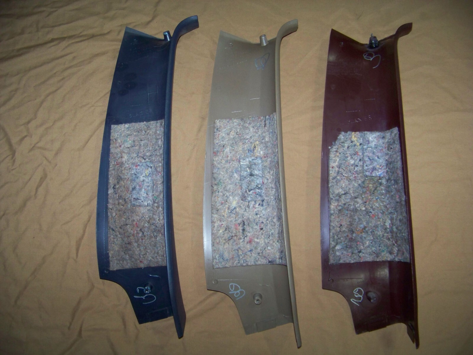 1995-'99 Left Rear Pillar Trim 2/4 Door Tahoe & Yukon PN 15655865 | eBay