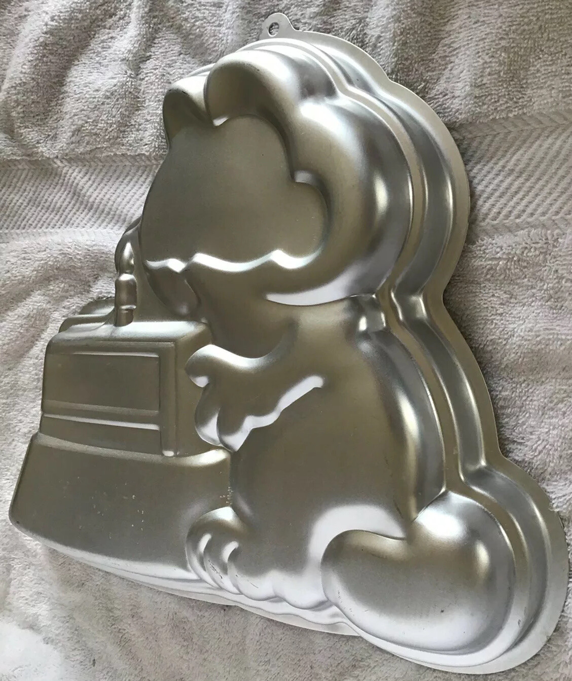 Garfield Cake Pan Wilton 2105 2447 Cat Baking Mold Tin Birthday Vintage ...