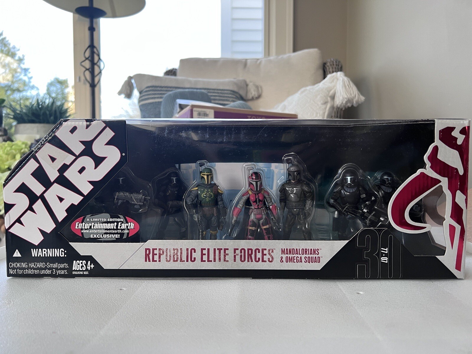 Star Wars Entertainment Earth Exclusive Republic Elite Forces Omega ...