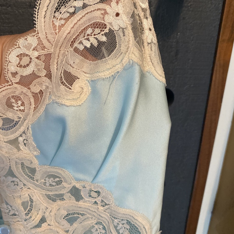 Eve Stillman Vintage negligee collection 80s Nightgown Pale Blue Beige ...