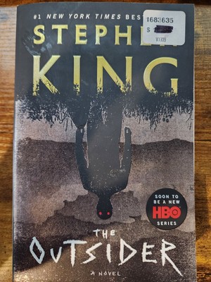 The Outsider: A Novel - Paperback By King, Stephen - VERY GOOD ...