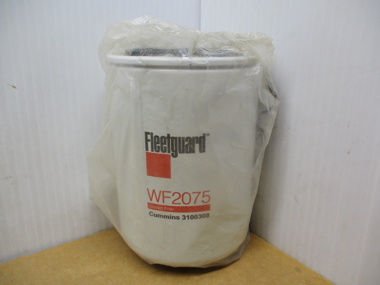 FLEETGUARD WF2075 - Cross reference oil filters