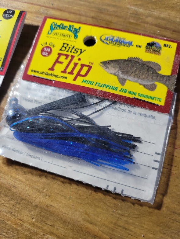 Strike King BITSY FLIP 1/4 oz Jigs Fishing Jig Flipping Smallmouth Bass ...