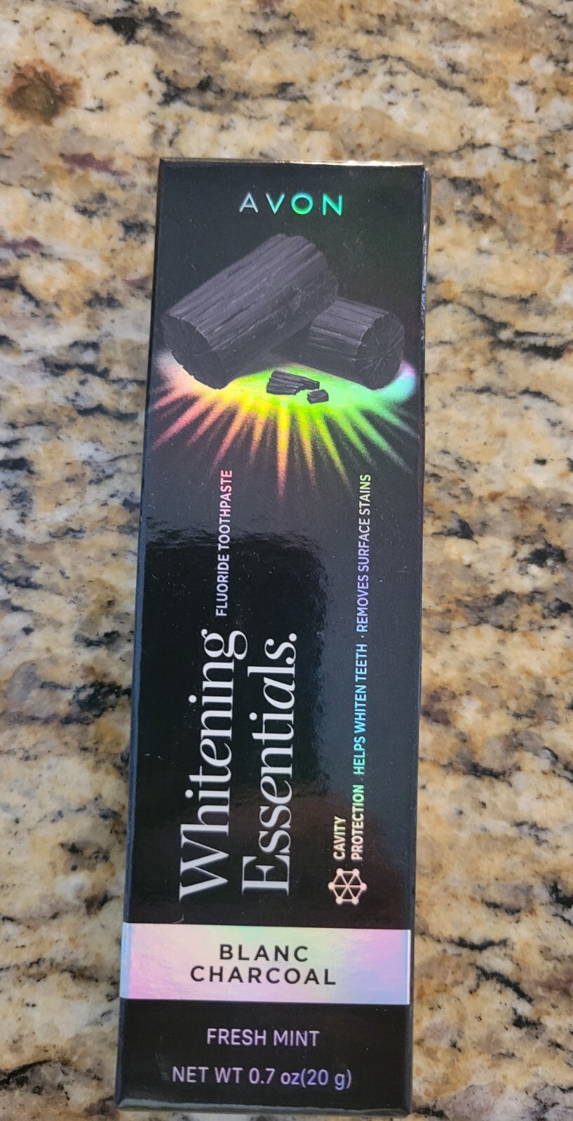 AVON WHITENING ESSENTIALS FLUORIDE TOOTHPASTE BLANC CHARCOAL FRESH MINT ...