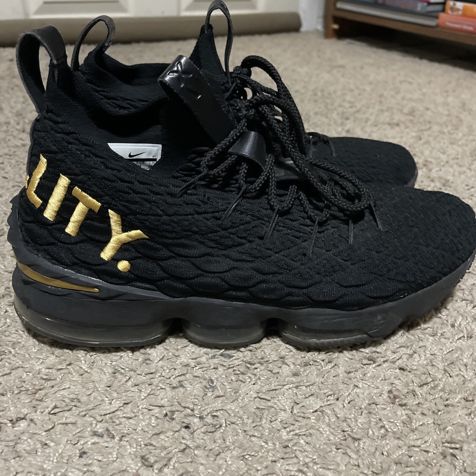 NIKE LEBRON XV “EQUALITY” BLACK/METALLIC GOLD SIZE 10… - Gem