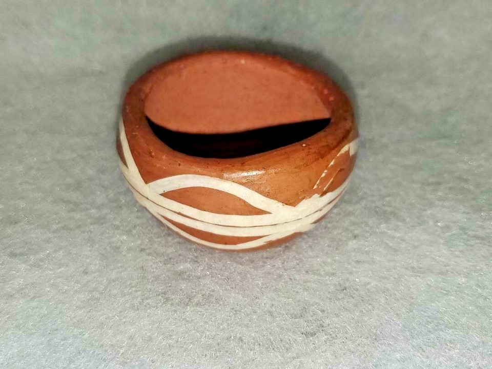 Vtg Santa Clara Pueblo POTTERY POT Red Clay Hand Crafted Painted New ...