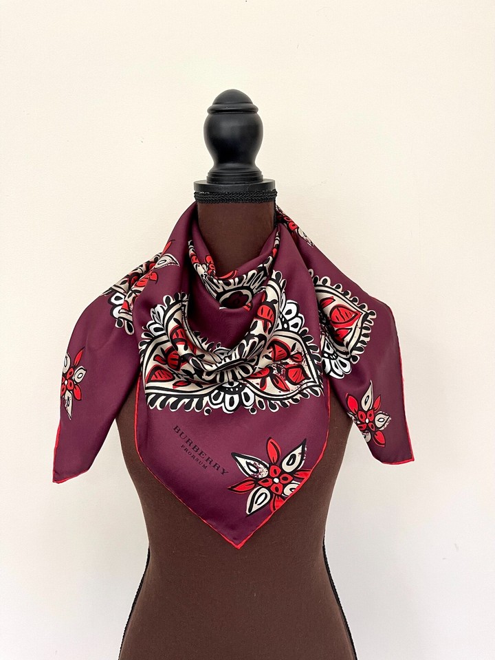 New Unisex Burberry Scarf Lucky Floral Print Burgundy Alhambra Flower ...