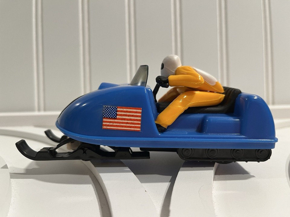 VINTAGE ELDON SNOWMOBILE 1/32 Slot Car | eBay