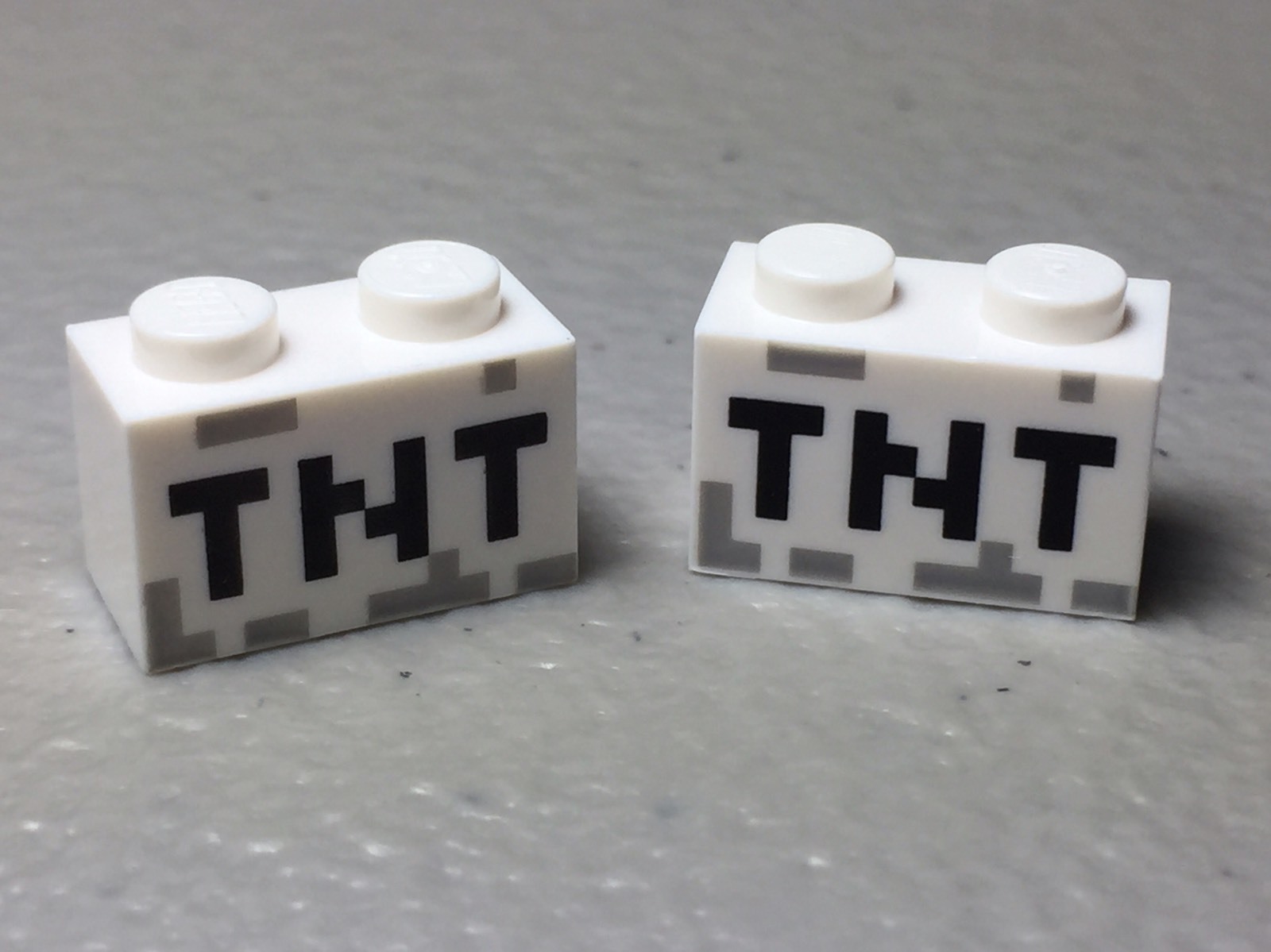 Lego 1x2 Brick White with TNT Pixelated Minecraft Pattern Lot of 2 New ...