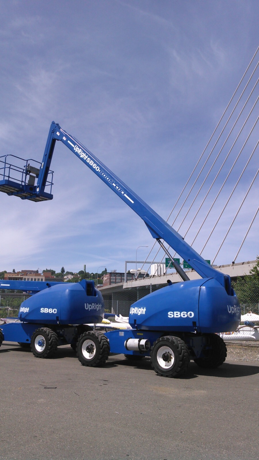 UpRight SB60 Aerial Boomlift 4X4 Manlift | eBay