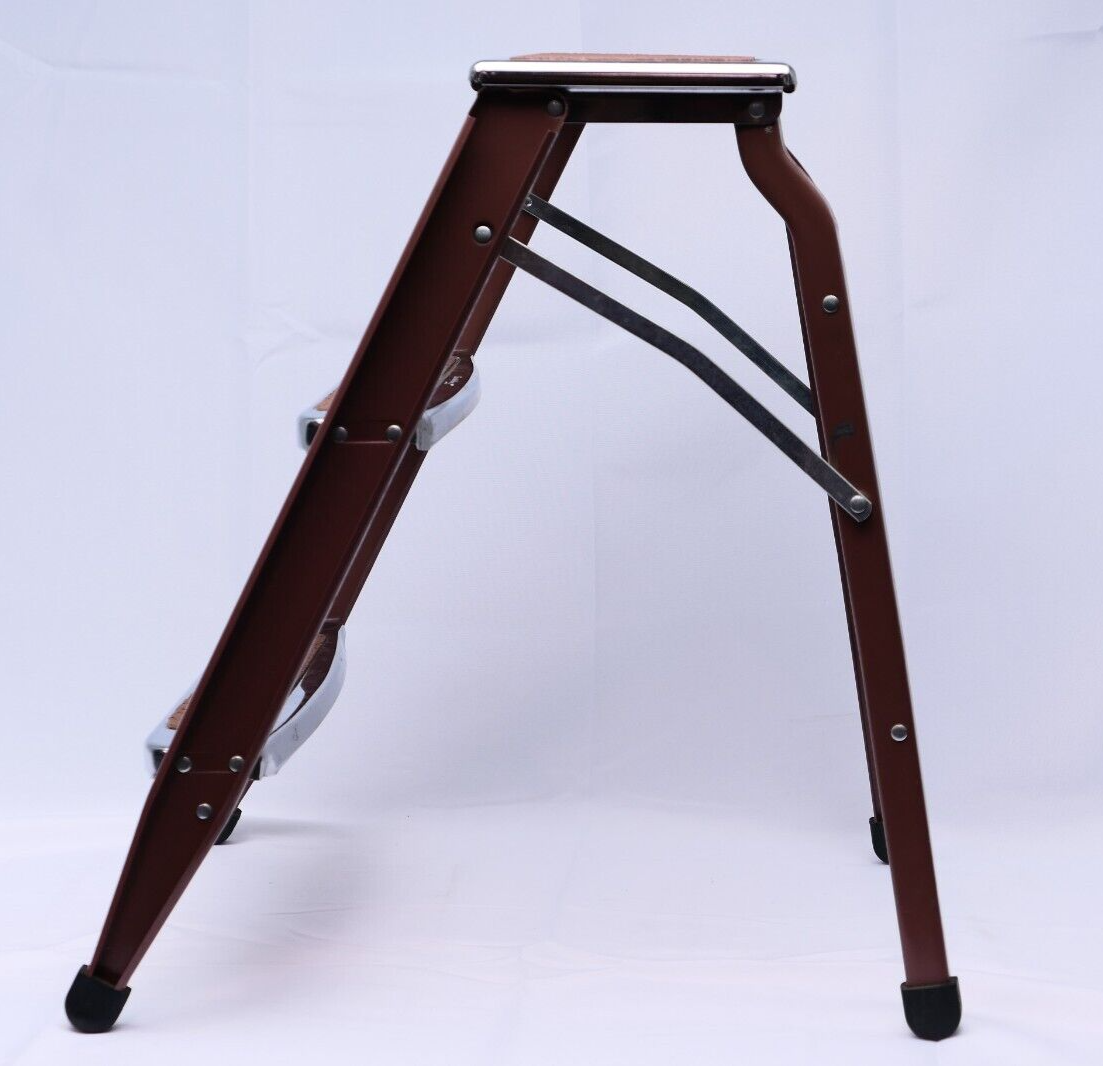 Vintage 1970s Lincoln Metal BeautyWare Step Ladder #100-B Brown 23 ...